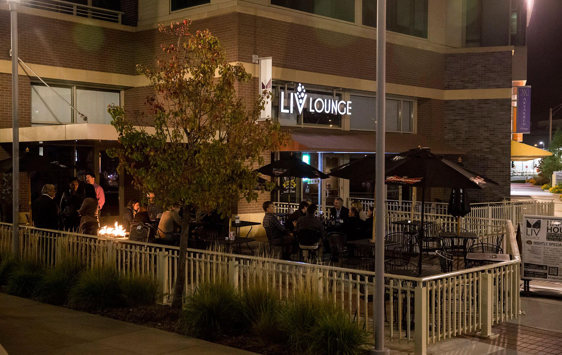 (Closed) Liv Lounge Pet Policy