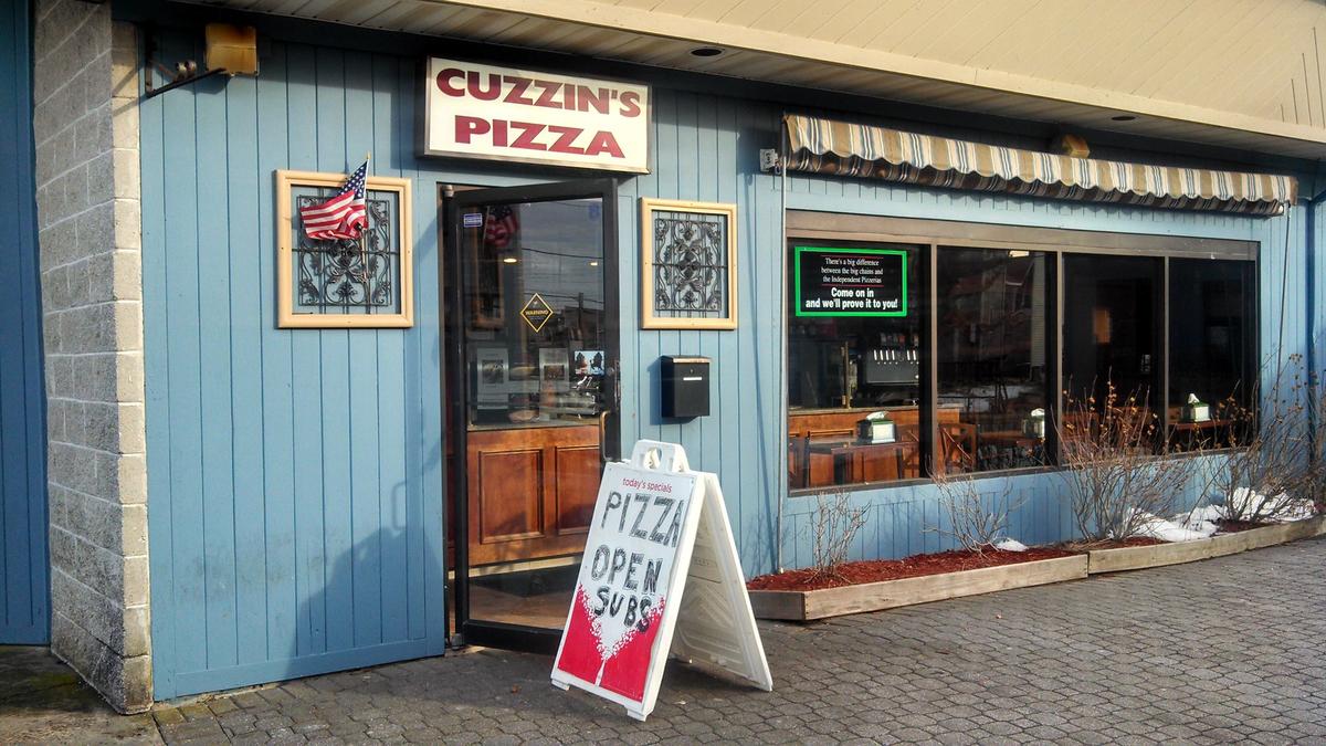 Cuzzin's Pizzeria & Restaurant Is Pet Friendly