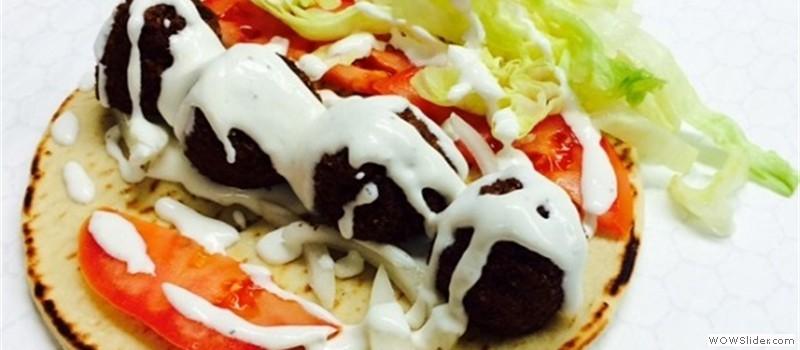 Lilly's Gyros Is Pet Friendly