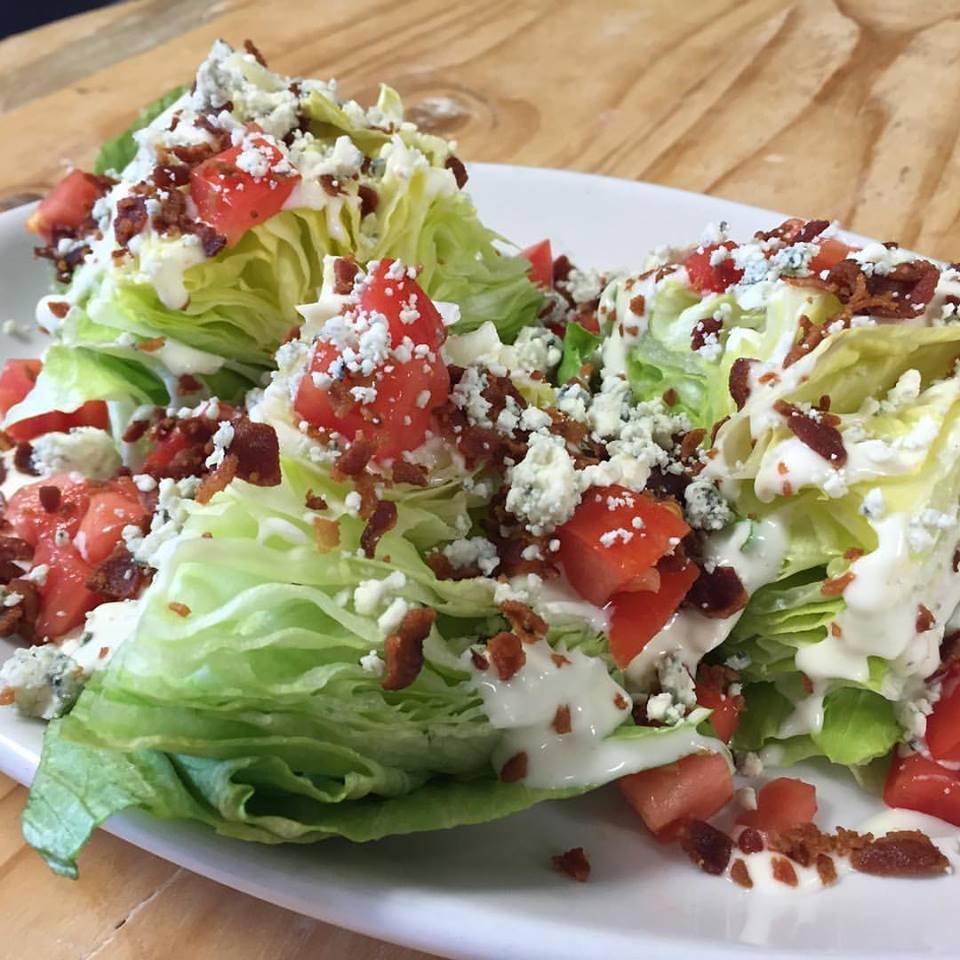 Tornetta's Pizzeria Pet Policy