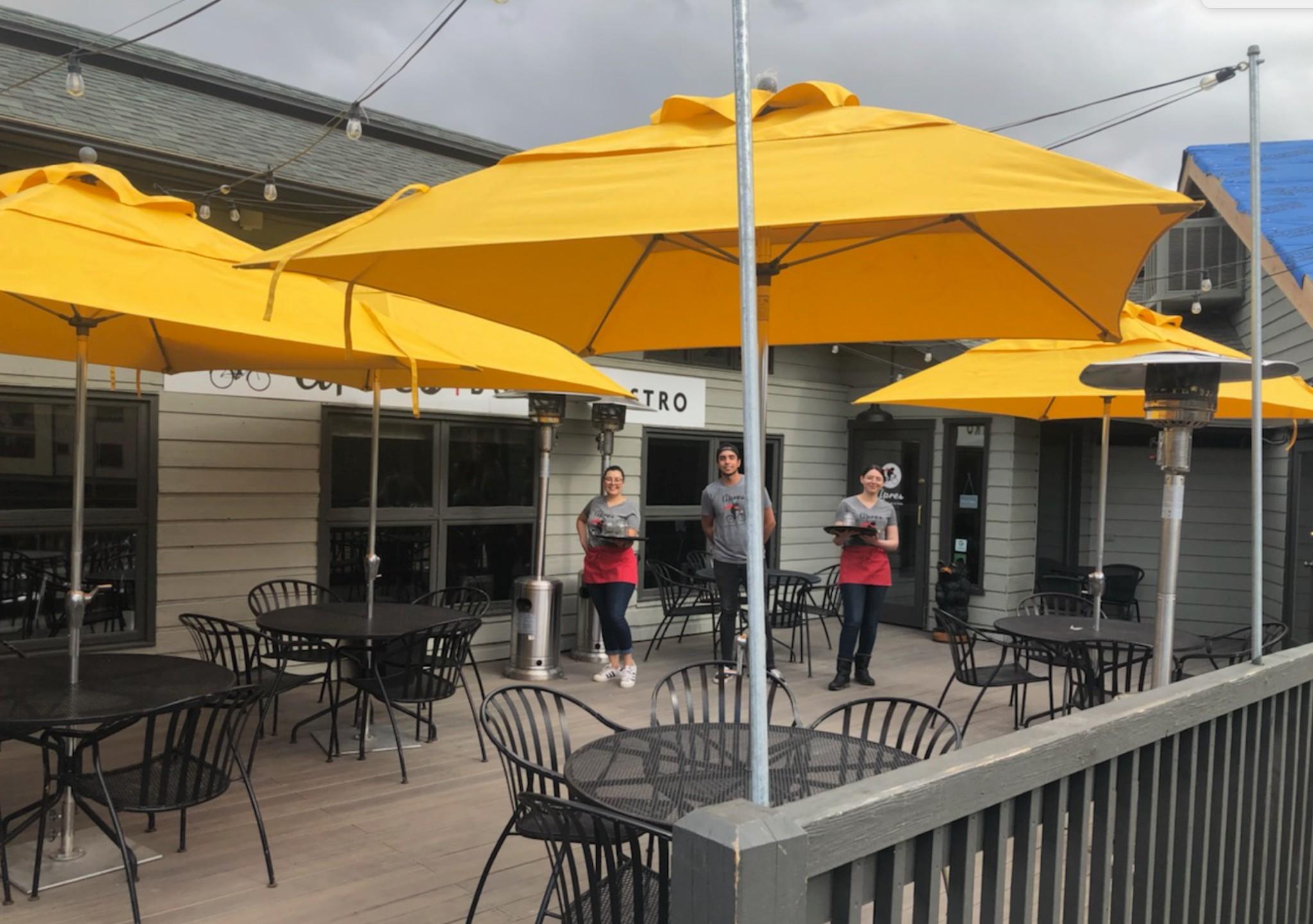 Apres Burger Bistro Pet Policy