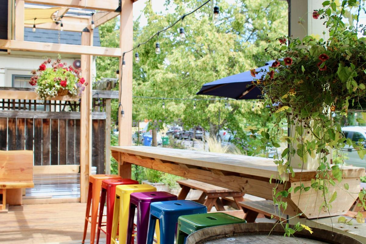 Hey Neighbor Pizza House Is Pet Friendly