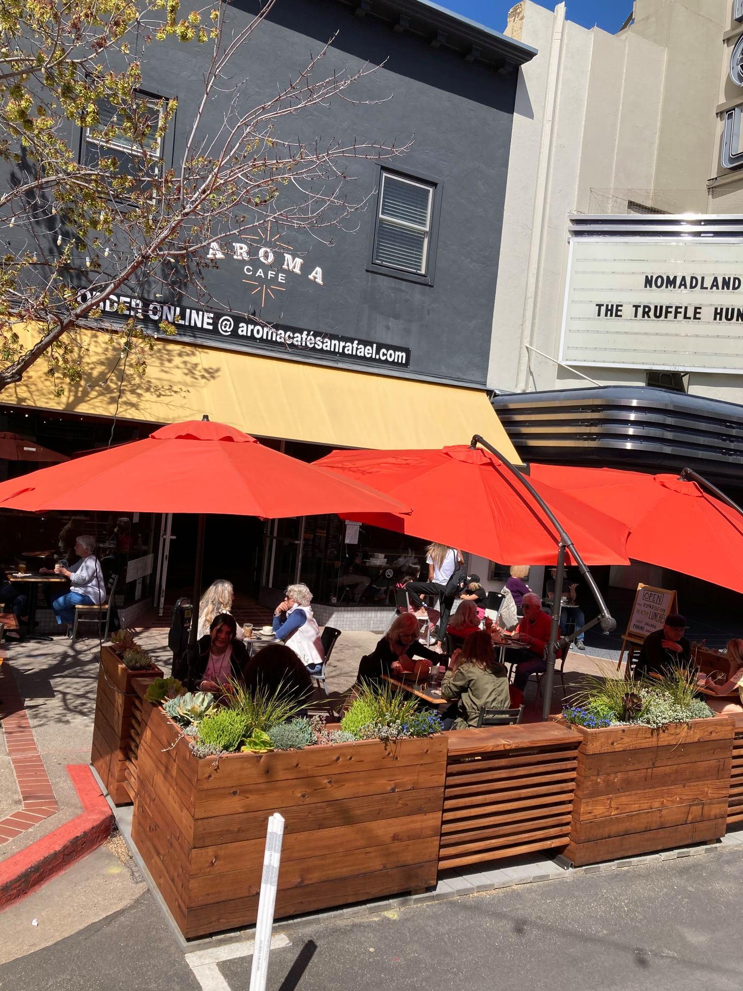 Aroma Cafe Pet Policy