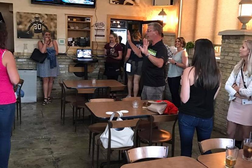 Dog Friendly Restaurants In New Berlin WI BringFido dog-friendly-restaurants-in-new-berlin-wi-bringfido